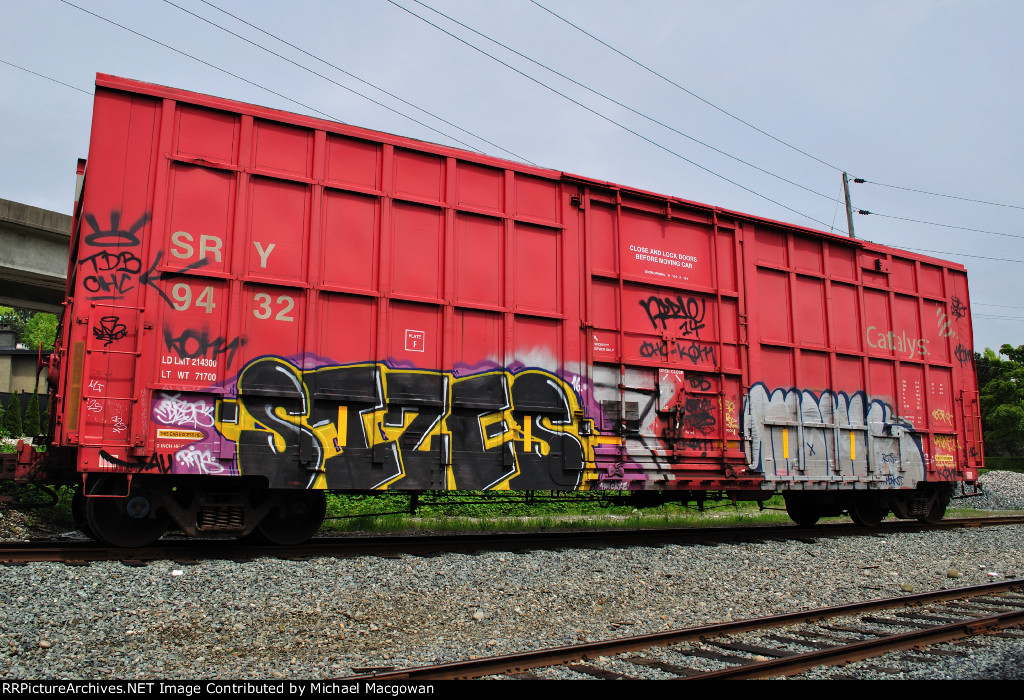 ­RY 9432 50-6 ft Single Door Excess Height Boxcar (side A)